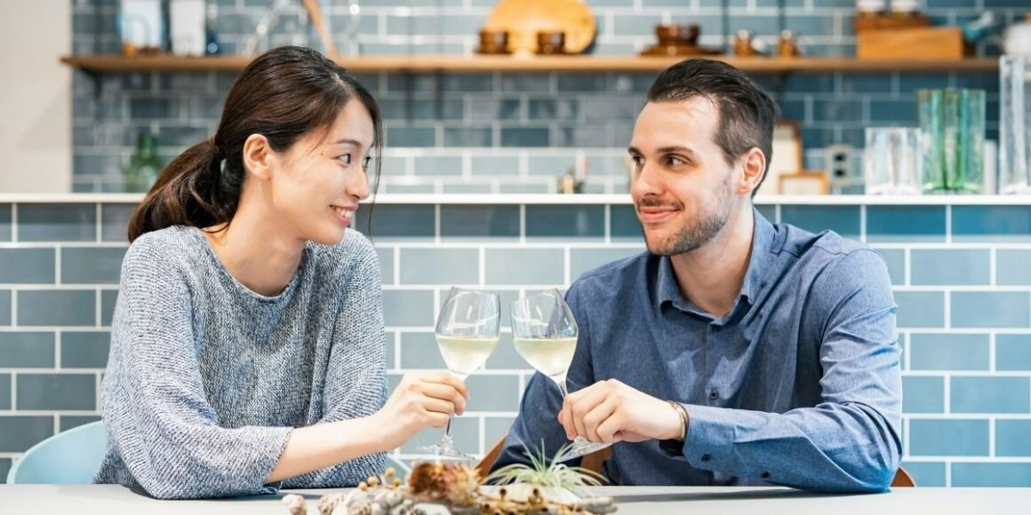 Smart Money Decisions in Relationships: Navigating Financial Harmony ...